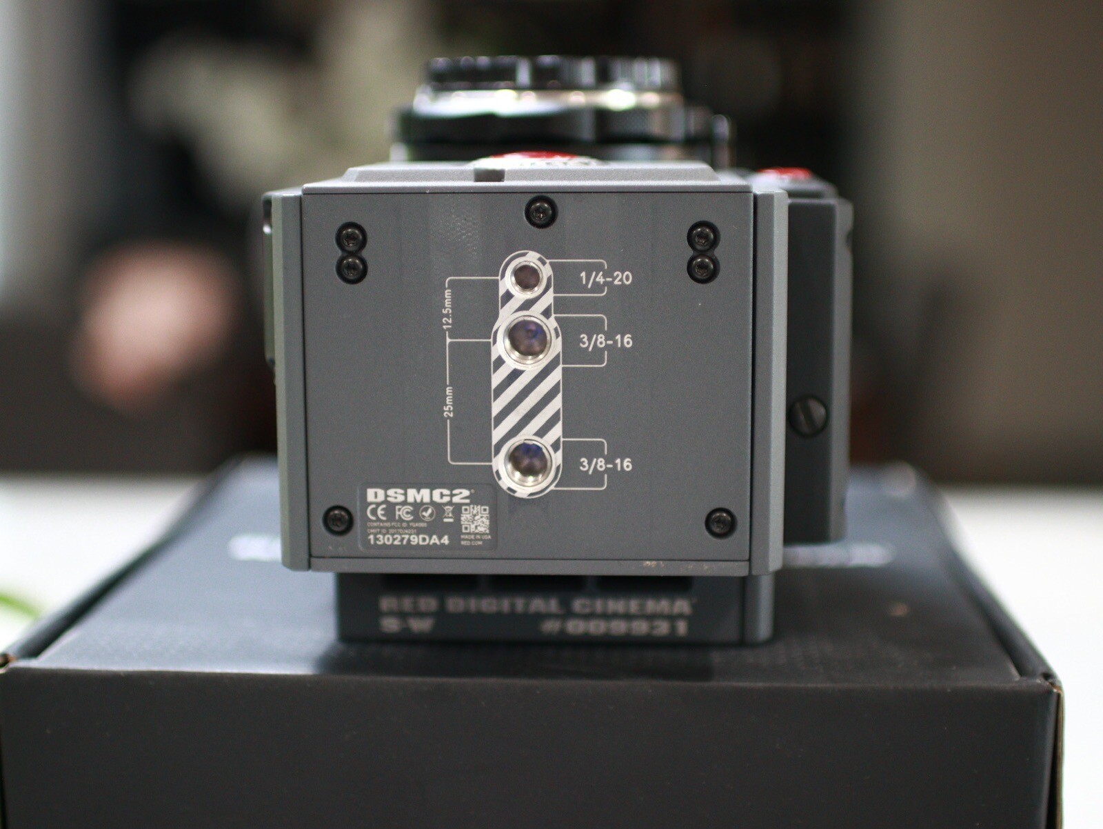 RED DSMC2 Brain Scarlet-W Dragon 5k With Canon EF Mount w/ 107.4 Hours ...