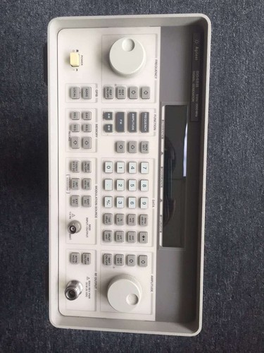 KEYSIGHT HP Agilent 8648B Signal Generator Frequency 9 kHz- 2 GHz | eBay