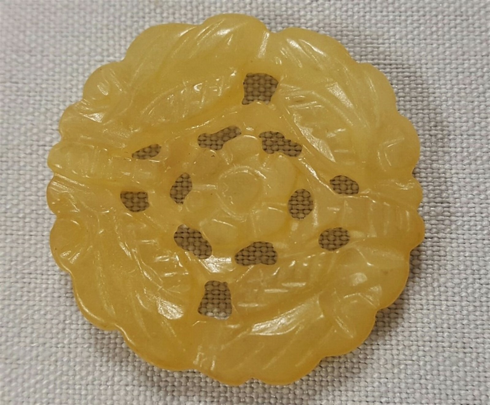 VINTAGE GENUINE YELLOW JADEITE CHINESE JADE 32mm. FLOWER OF LIFE ...