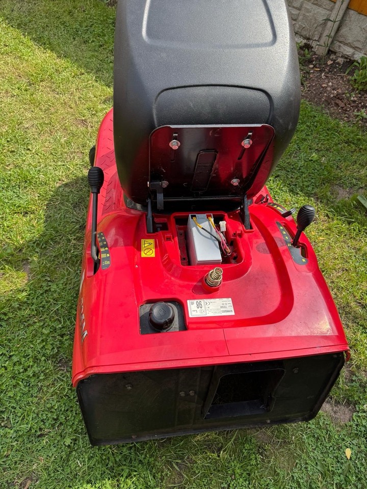 Mountfield 725M Ride On Mower With Collection Box/side chute. battery ...