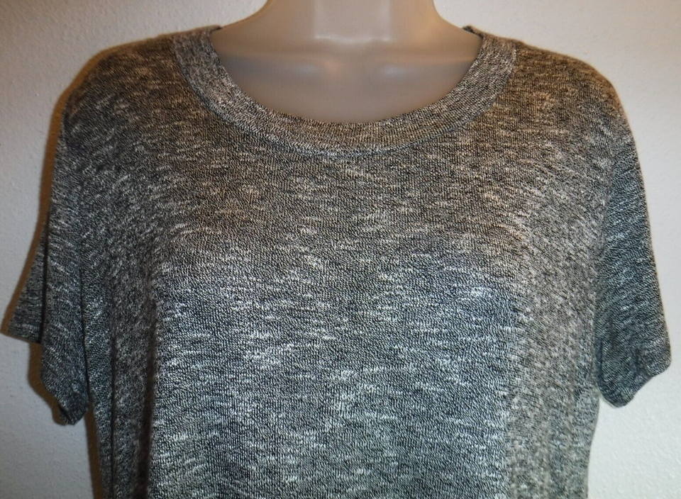 Mossimo Medium gray short sleeve split sides top | eBay