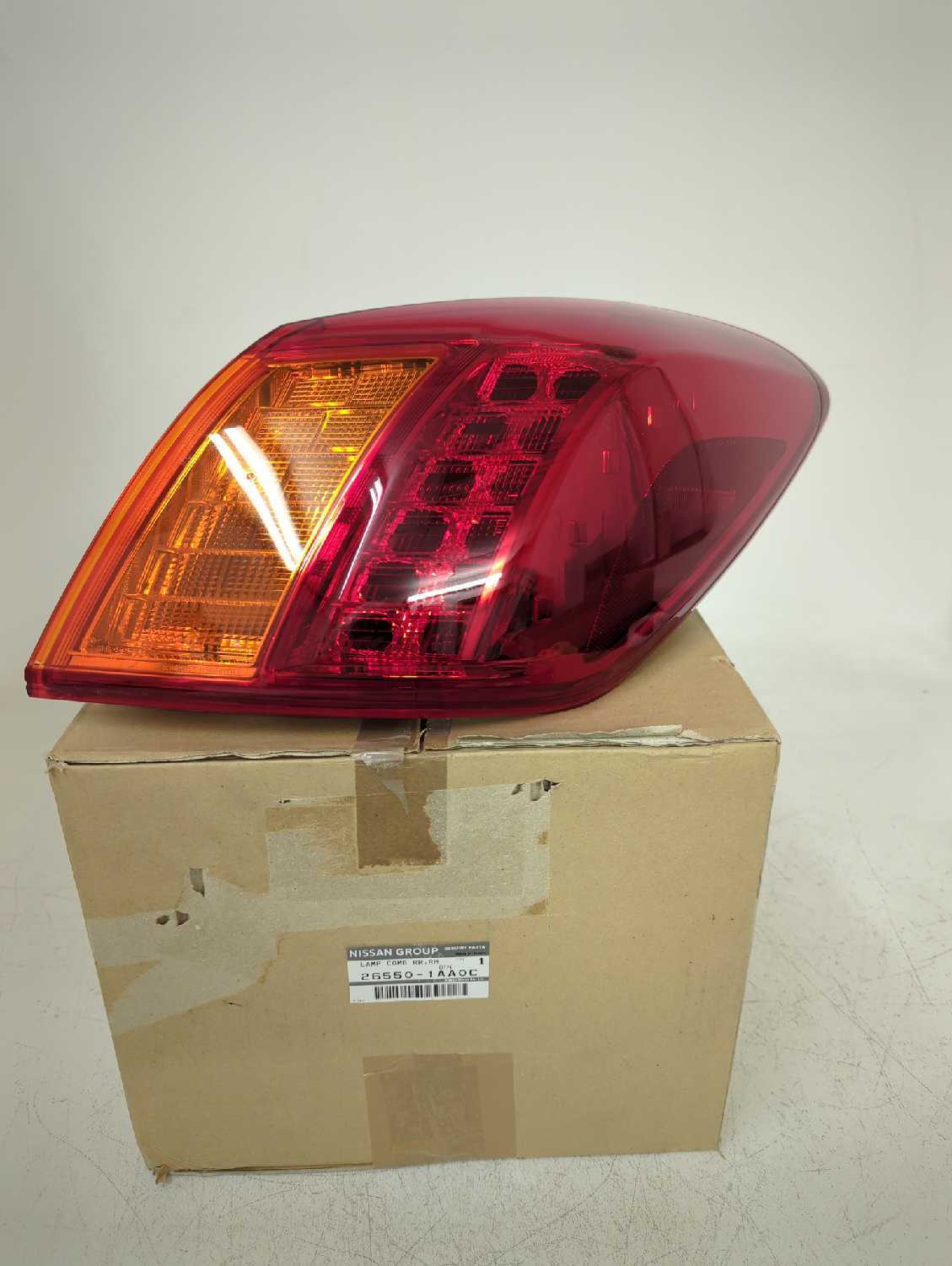 New OEM Genuine Nissan Tail Light Lamp 2009-2010 Murano 26550-1AA0C RH ...