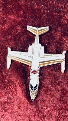 Vintage 70's Vintage Passenger Jet Pin/brooch light up flashing battery ...