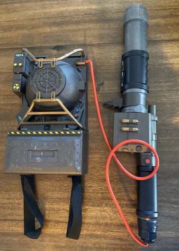 Mattel 2016 GHOSTBUSTERS Proton Pack Backpack Projector Cosplay - Light ...