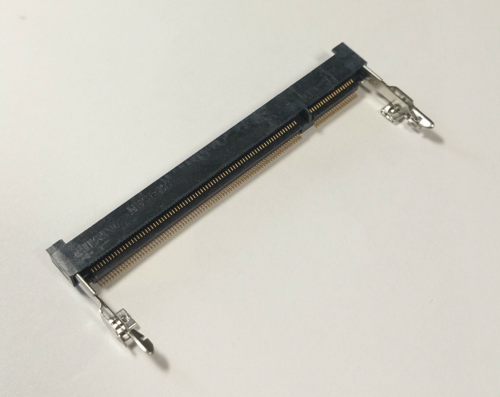 DIMM Connectors EMBOS ASSY DDR2 5.2H SODIMM SOCKET 200P | eBay