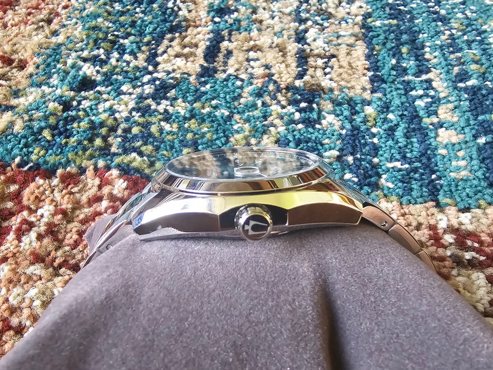 Bulova Surveyor Green dial Stainless Steel Automatic Men's Watch 96B429 ...