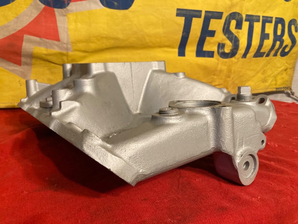 pontiac edelbrock torker intake manifold | eBay