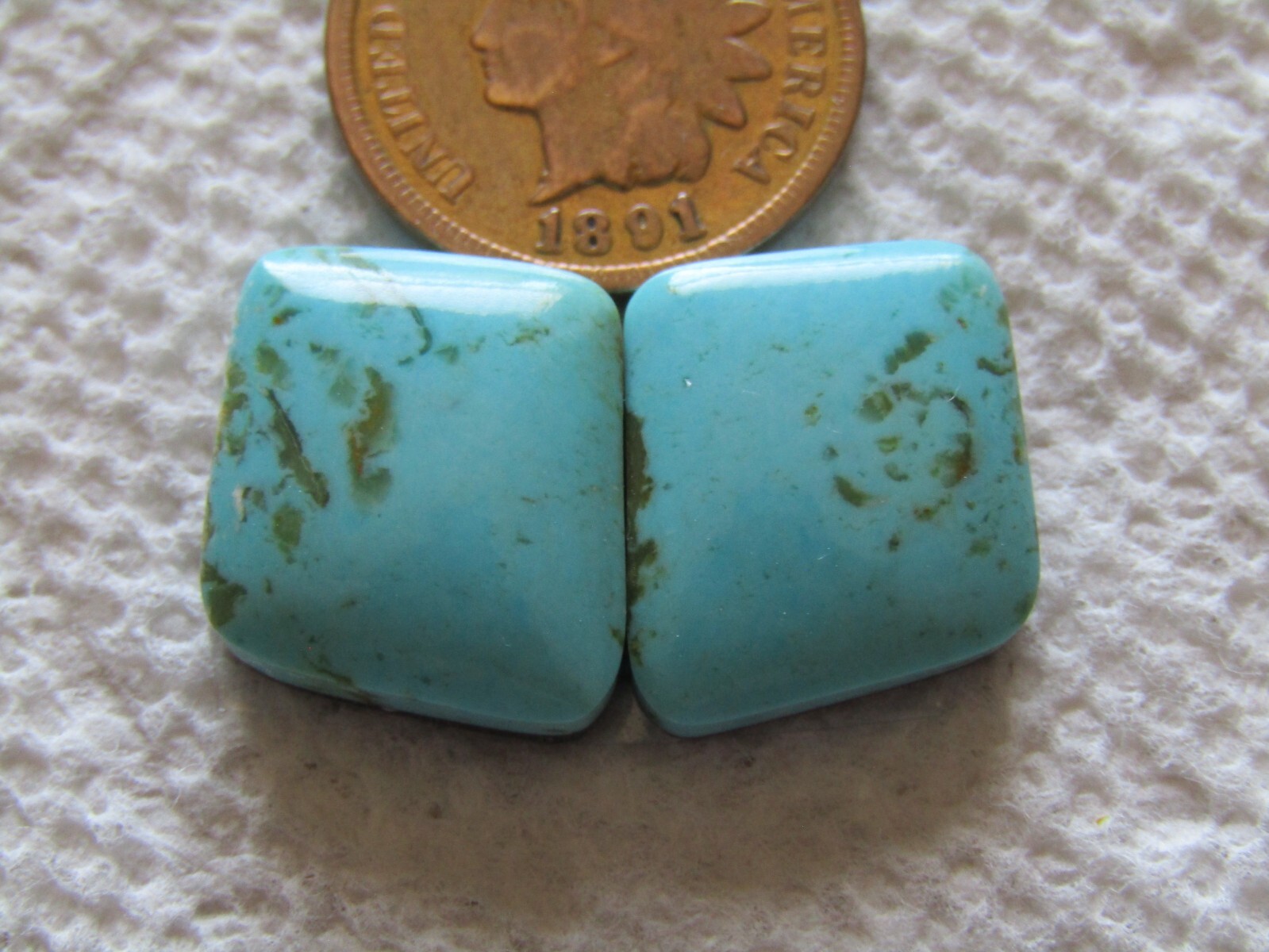2 Tyrone Turquoise Cabochons 18 carat New Mexico American Cabs Matching ...