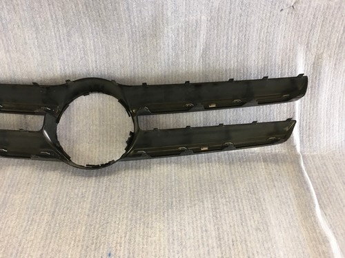 Mercedes GLA front bumper grille PART#A1568880260 OEM | eBay