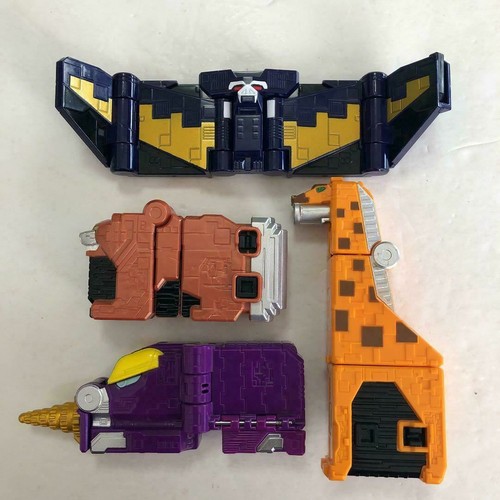 Power Rangers Discovery Zyuohger DX Micro Megazord Giraffe Bear Bat ...