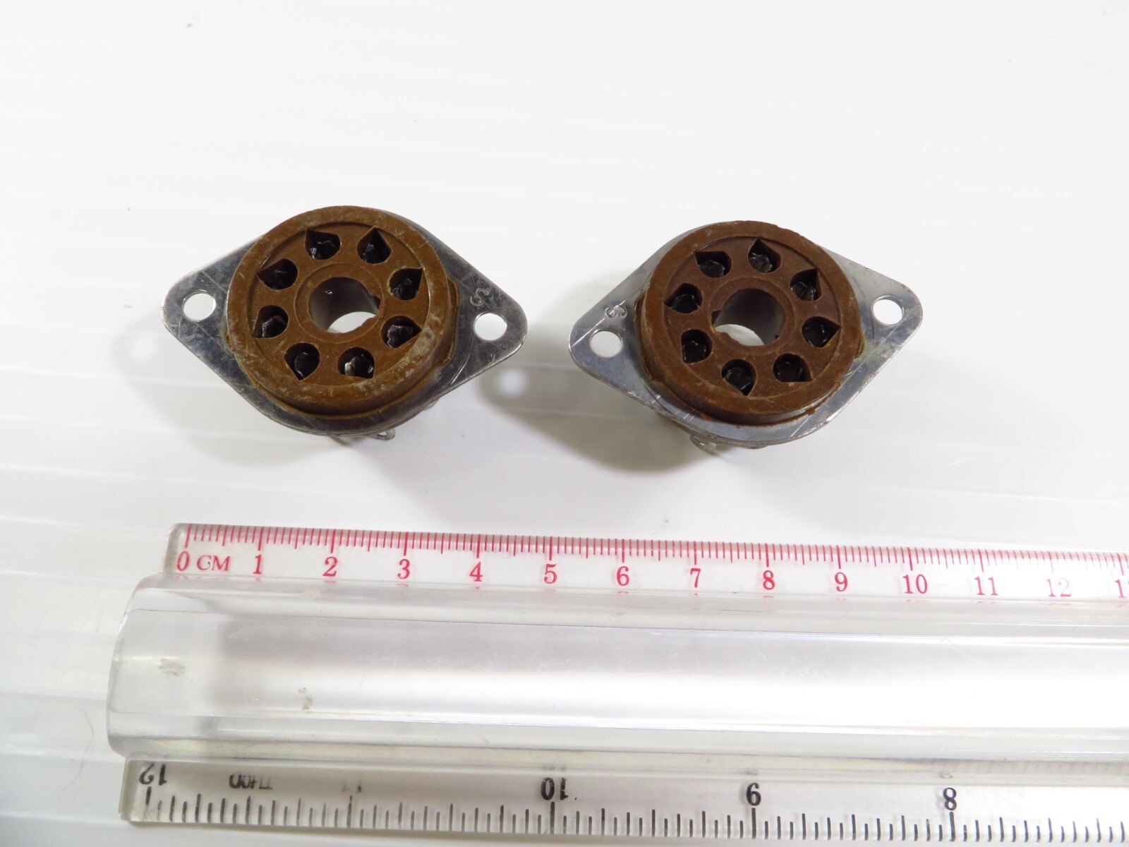 2 PACK NEW AMPHENOL 8-PIN TUBE/RELAY SOCKET PERMANENT FLANGE, FREE 2-3 ...