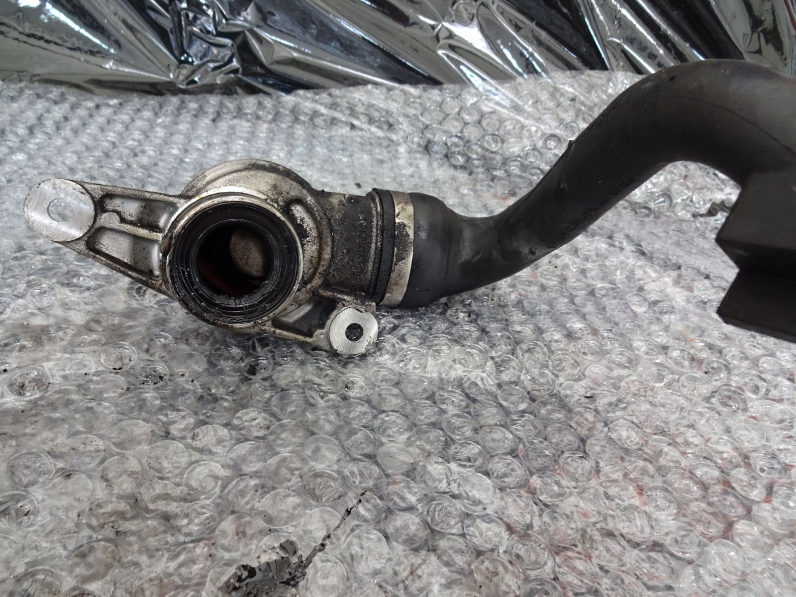 E-klasse Gehäuseentlüftung Entlüftungsventil Mercedes A6420101791 ...