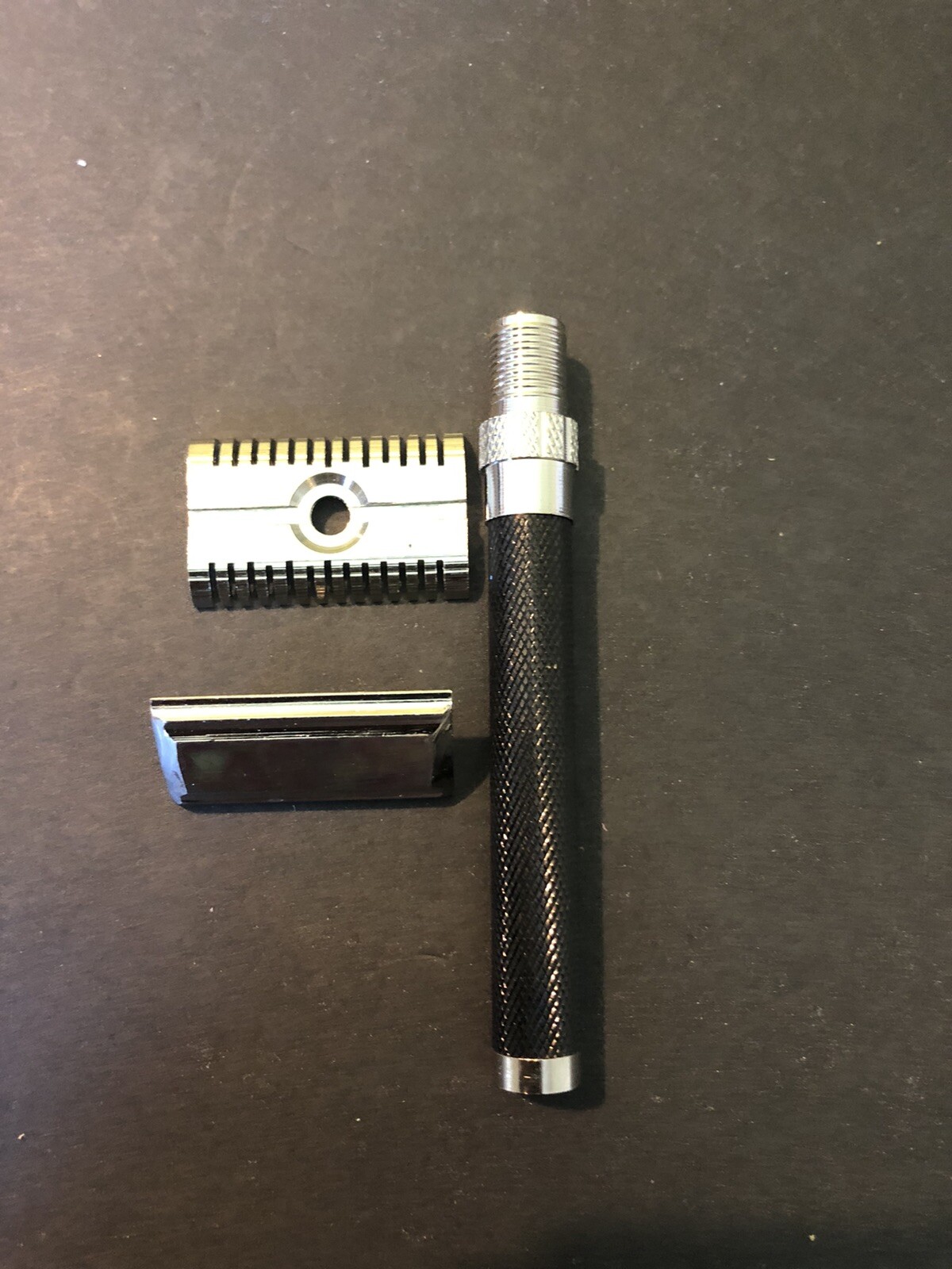 Open Comb Double Edge Safety Razor Better Grip Black Handle | eBay