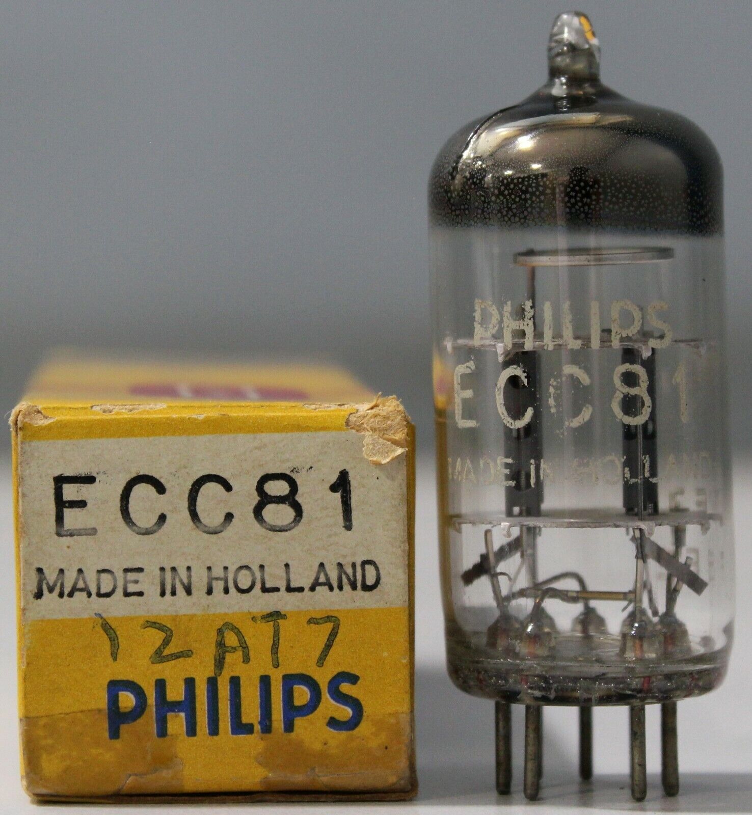 ECC81 12AT7 Philips NOS NIB O getter made in Holland Amplitrex tested 1 ...