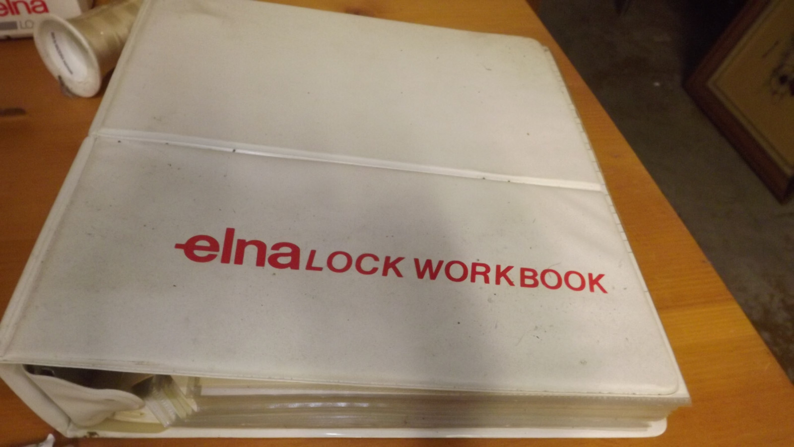 Elna lock PRO 5 DC SERGER SEWING MACHINE Untested No Power Cord ...