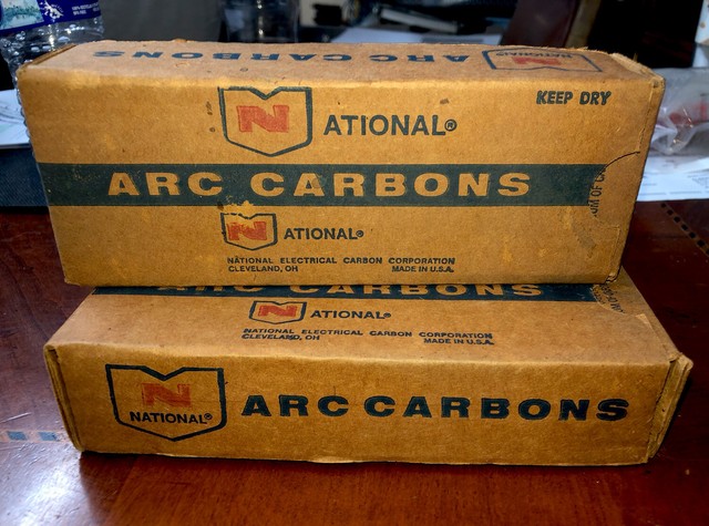 National Strong Trouper Spotlight Arc Carbons L0700 for AC Operation ...