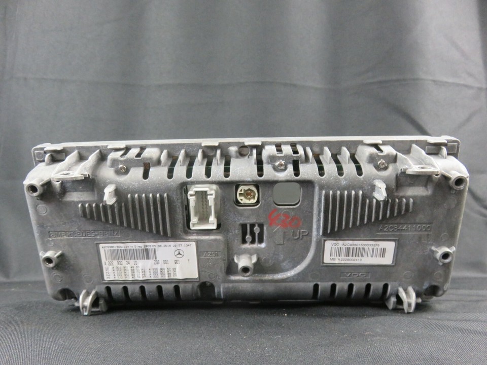 Mercedes Benz S550 Speedometer Instrument Cluster 15 17 A2229002410 ...