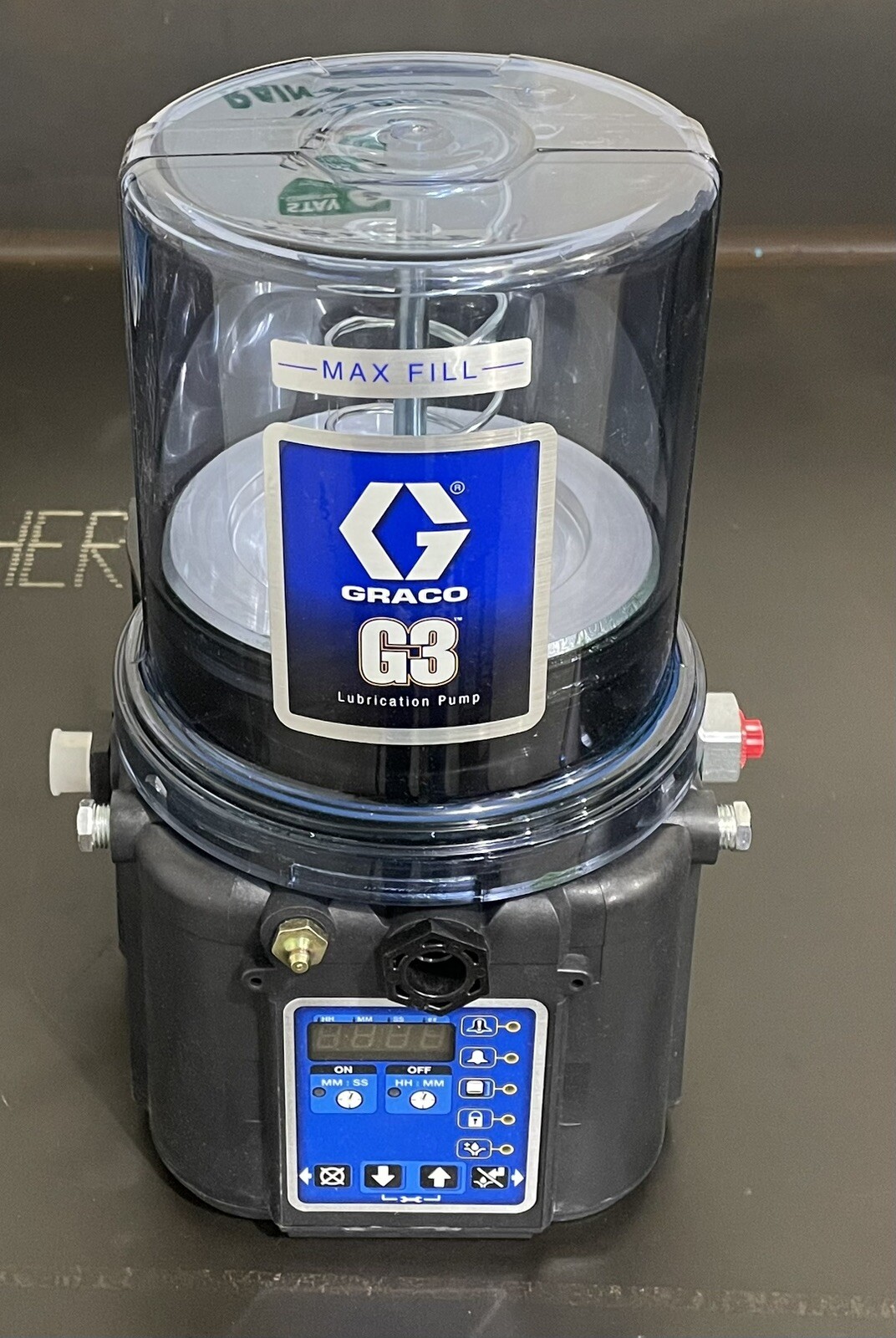 Graco 96G014, G3 Pro Lubrication Pump, 90-240 VAC, 2 Liter, Follower Plate | eBay