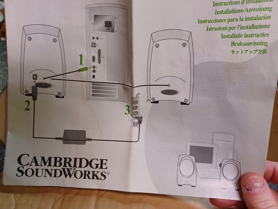 Cambridge Soundworks GCS300 Creative Speakers with Power Supply Open ...