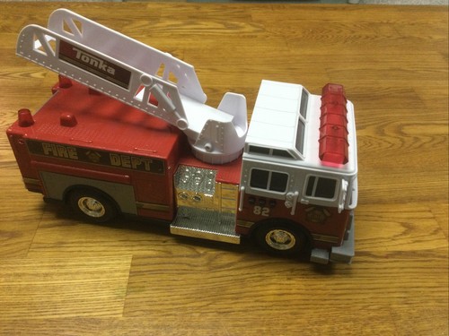 Tonka Hasbro Funrise Fire Engine 82 Lights & Sounds & 360 Ladder | eBay