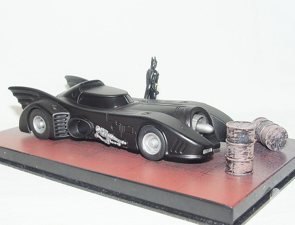 Ixo Altaya 1:43 BATMAN BATMOBILE TV Series 1989 DC COMICS DISPLAY SET ...
