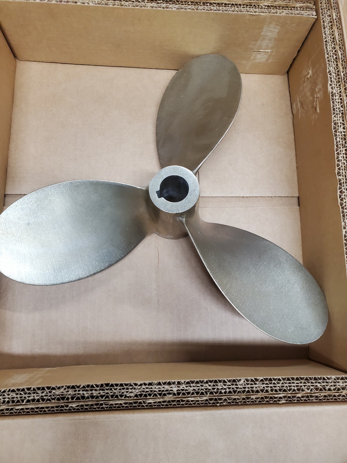 16x14 Left Hand 3 blade Bronze Sailboat Propeller 1-3/8 shaft Michigan ...