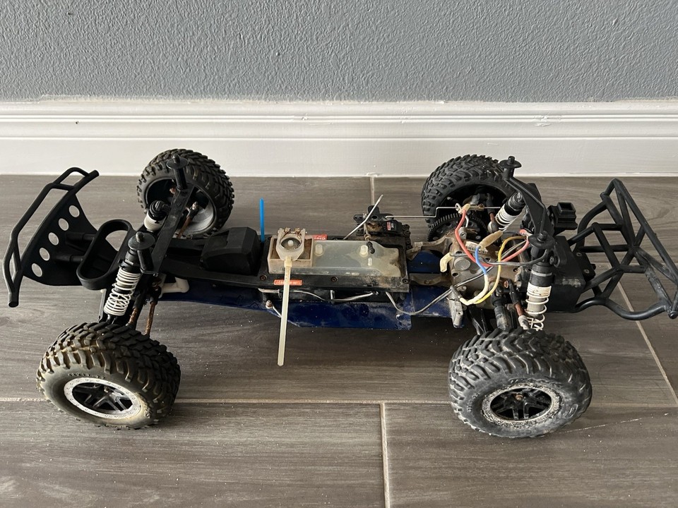 traxxas slash nitro 2wd Rc Roller | eBay