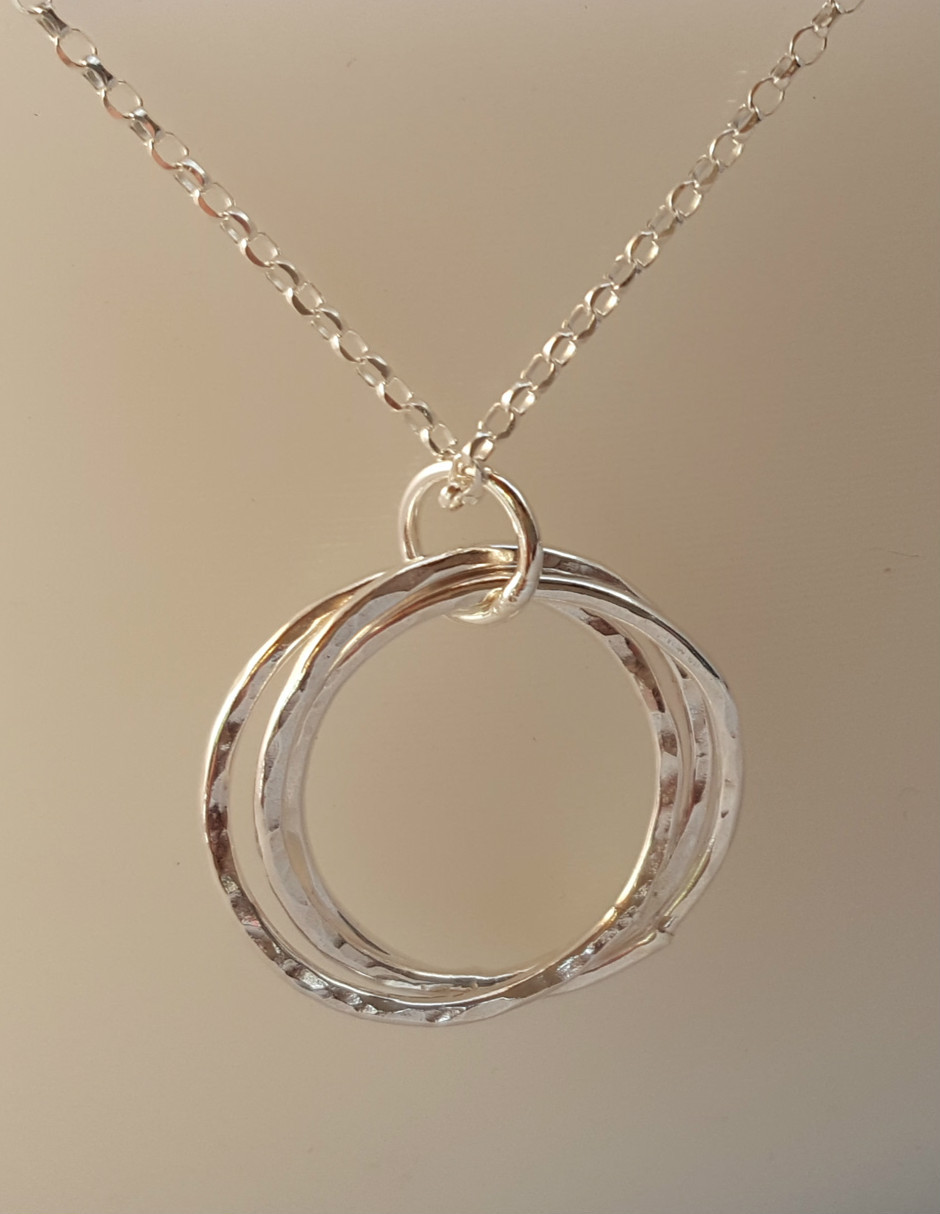 Handmade sterling silver interlocking three rings necklace | eBay UK