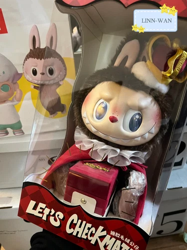 Genuine POP MART Labubu Let's Checkmate Chess Adventure King Vinyl ...