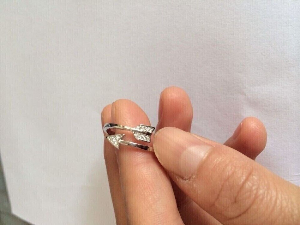1.00Ct Round Cut Real Moissanite Wedding Arrow Ring Gift 925 Sterling ...