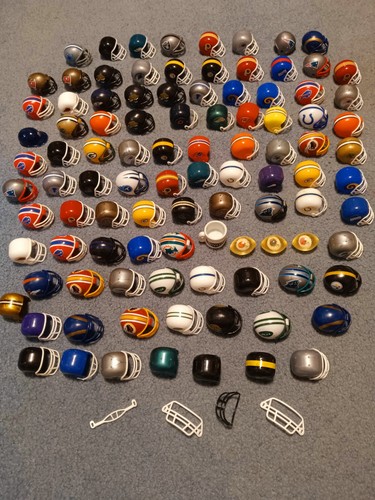 Lot Of 96 NFL Gumball Vending Machine Mini Football Helmets w/ Full ...