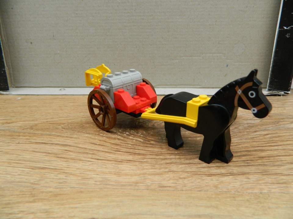 Lego Castle – 6011 Black Knight's Treasure – Instructions - Vintage Set ...