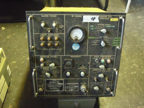 Phantom F4, Mc Donnell AN/APM-216, Altimeter+Radar Simulator C-6640/A ...