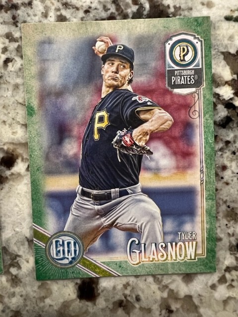 2018 TOPPS GYPSY QUEEN GREEN PARALLEL CARD PITTSBURGH PIRATES TYLER ...