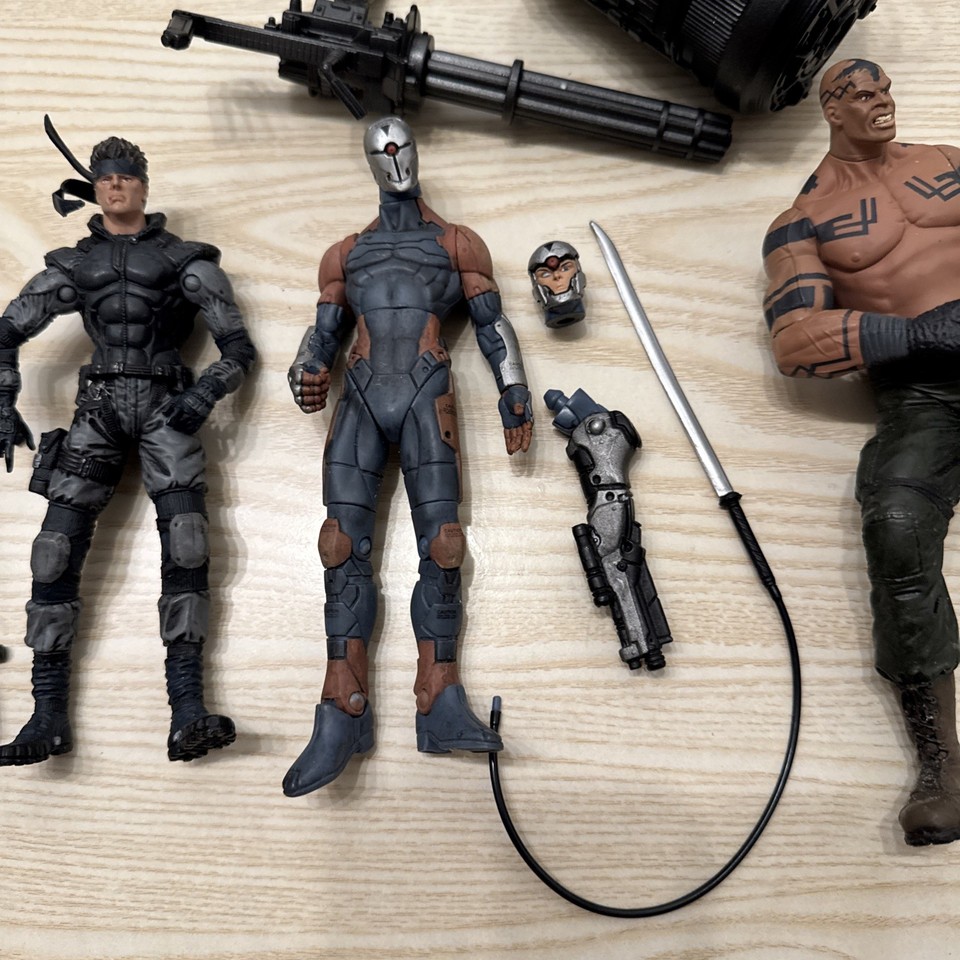 Metal Gear Solid Snake Action Figure Konami 1999 McFarlane Toys Cyborg ...