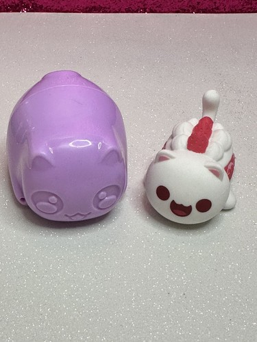 Aphmau Meemeows Series 1 Squishies- Strawberry Cat with capsule | eBay