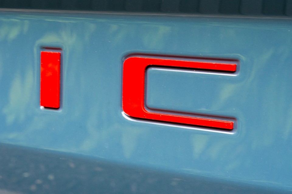 Red Tailgate Insert Letters Badge For MAVERICK Emblem 2022-2024 | eBay