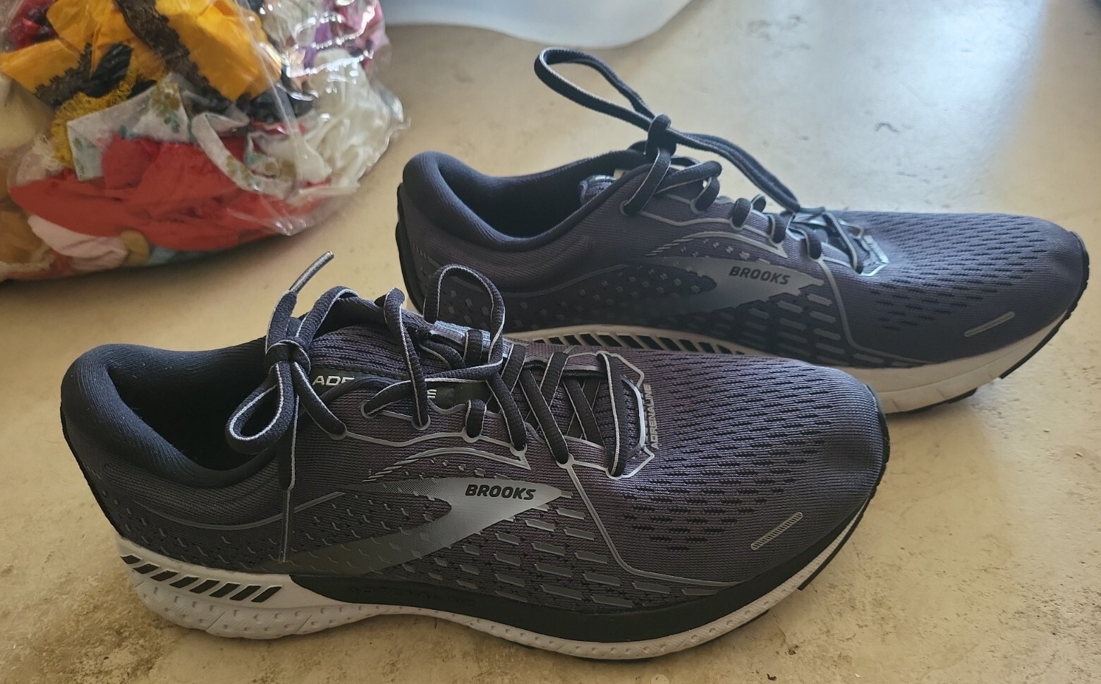 Brooks Mens Gray Size 9 Sneakers Adrenaline DNA Loft Shoes | eBay