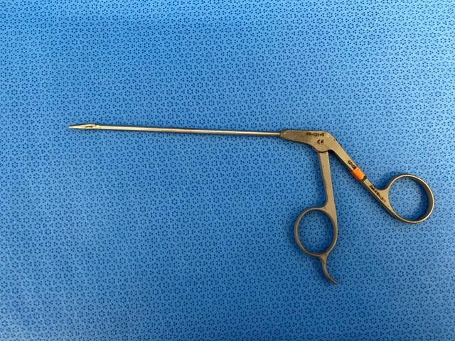 Arthrex Ar-12140 3.4mm Serrated Straight Tip Arthroscopic Scissor ...