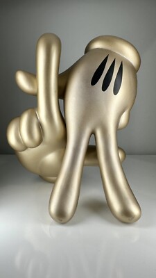 2010 OG Slick "LA Hands" Gold Handed Limited Edition Vinyl Art Figure ...