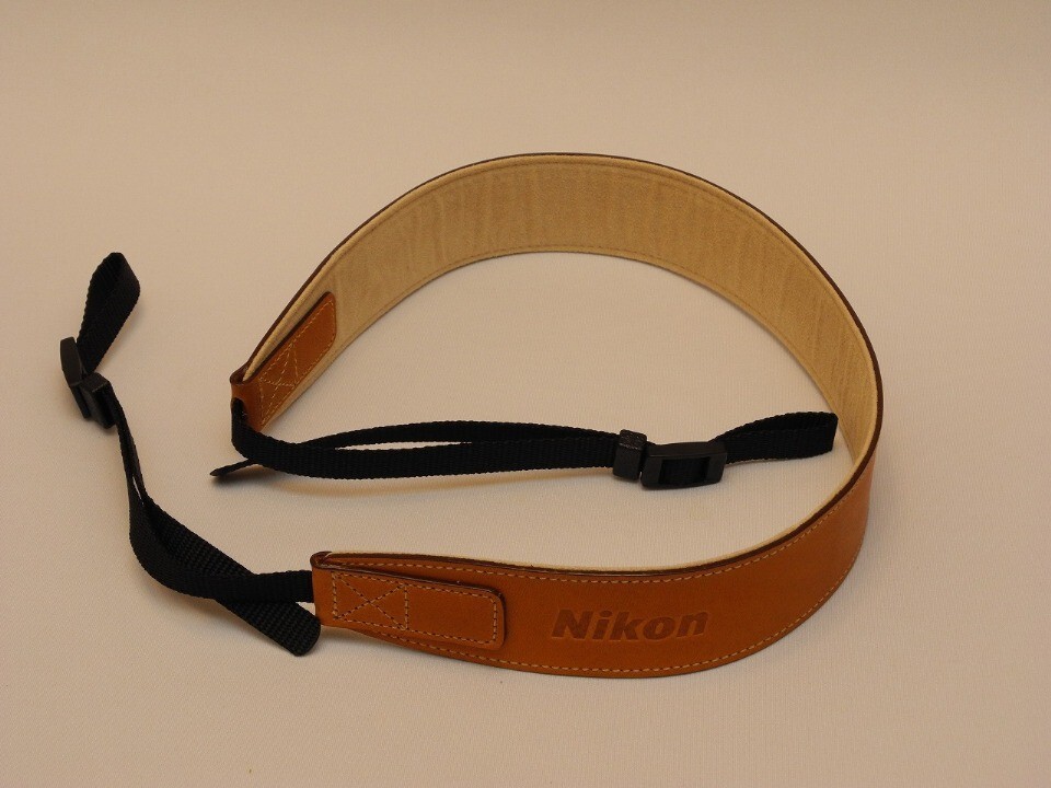 Nikon Premium Leather Strap AN-SPL001 Brown for Nikon Df 4960759028730 ...