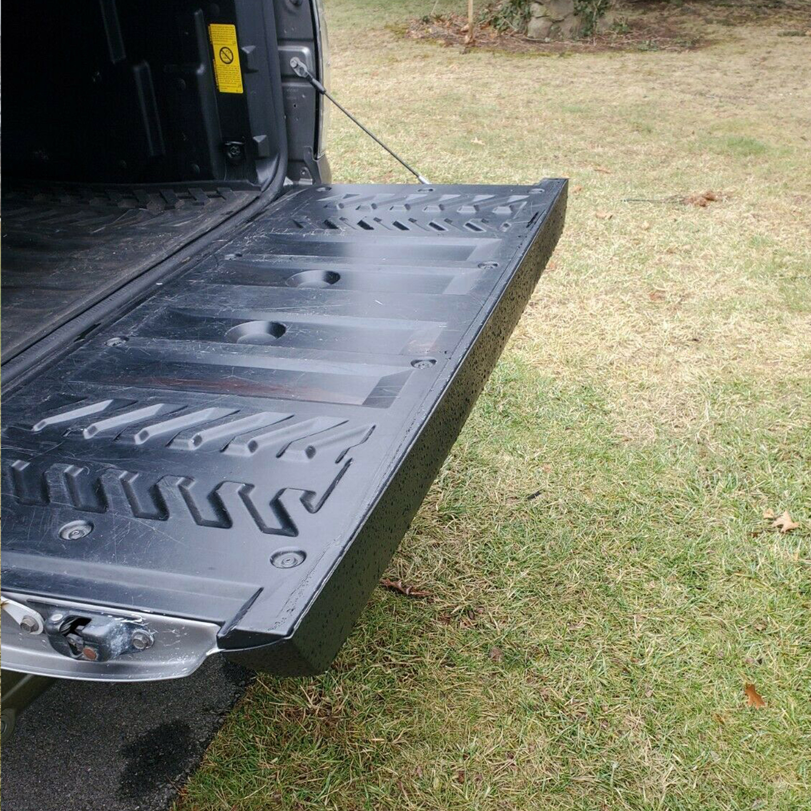 For 07-13 Avalanche Escalade Rear Tailgate Spoiler Molding Trim w ...