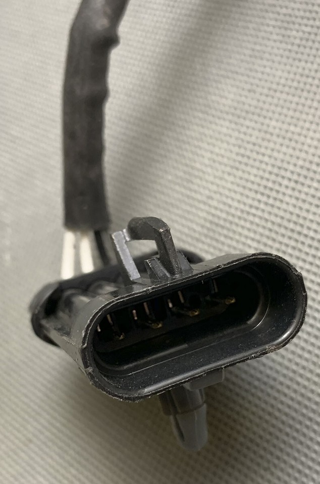 0258005703 OE GENUINE Oxygen Sensor O2 Fits Acura Oldsmobile Isuzu ...