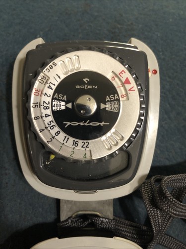 GOSSEN PILOT, ANALOG LIGHT METER IN ORIGINAL HARD CASE | eBay