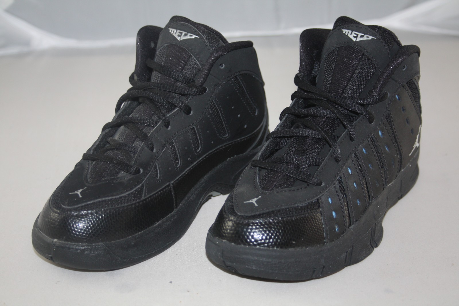 YOUTH JORDAN MELO M7 (PS) BLACK/METALLIC SILVER-UNIVERSITY BLACK | eBay