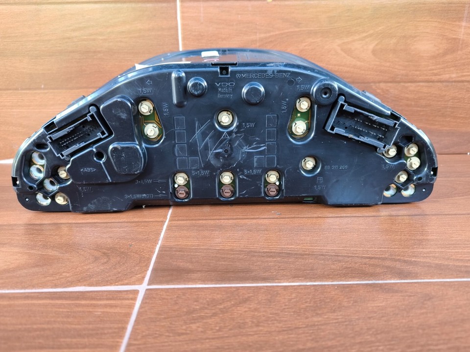 Mercedes Benz E Class W210 E320 VDO speedometer instrument cluster ...