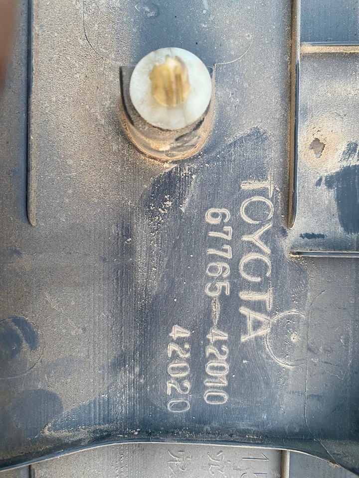 Toyota Rav4 1996 XA10 OEM 67765 - 42010 cover | eBay