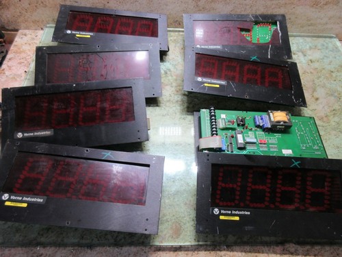 VORNE INDUSTRIES DIGITAL DISPLAY #77/232-5-422/485-4X 92-0042 V188-2 ...