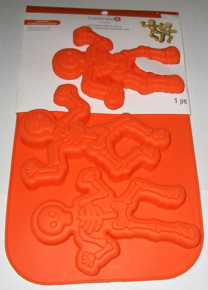 HALLOWEEN ~ Silicone Treat Mold ~ SKELETONS | eBay