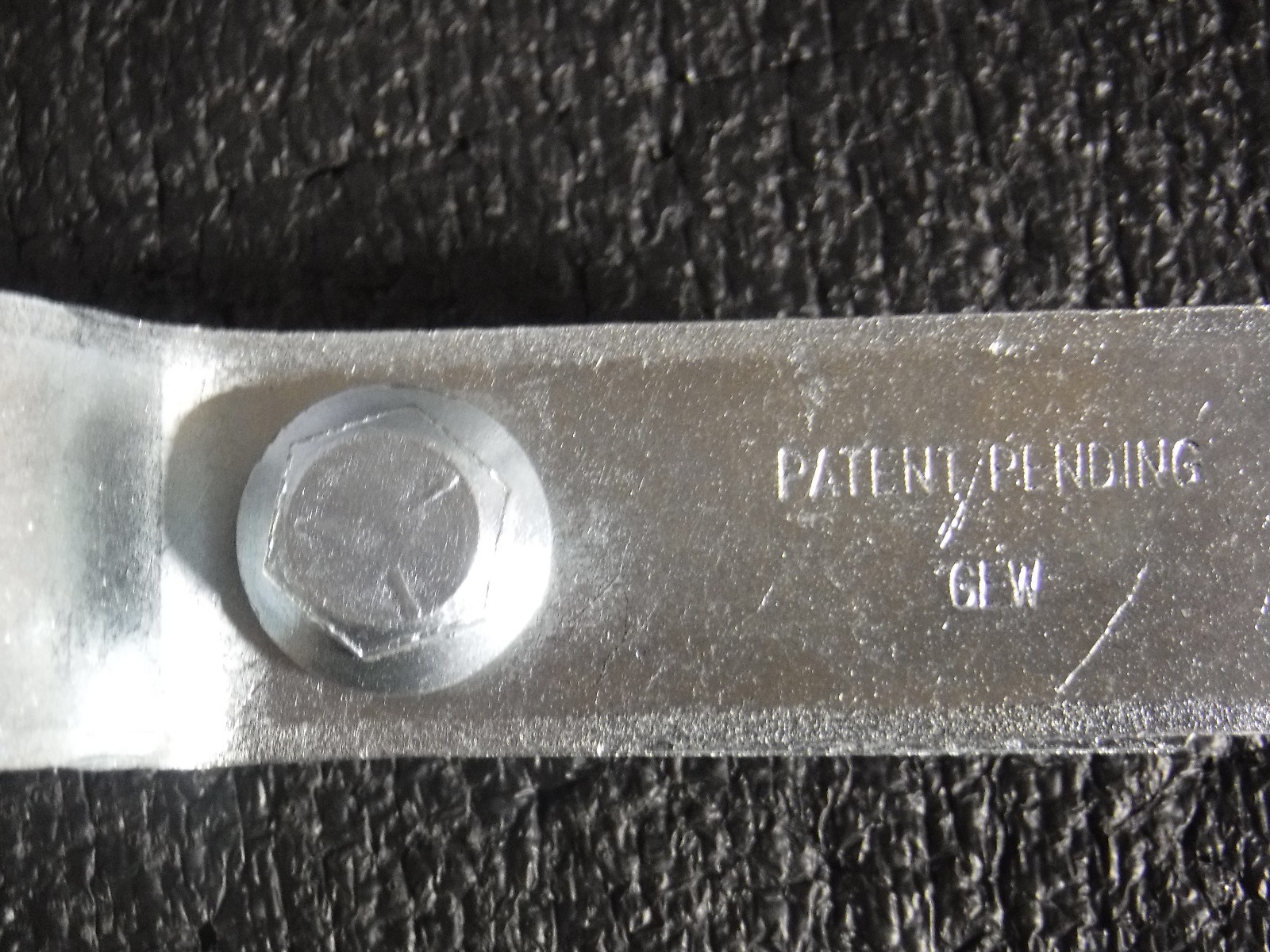 CADDY Electro-Galvanized Steel Riser Clamp,4",810 lb Max Load ...